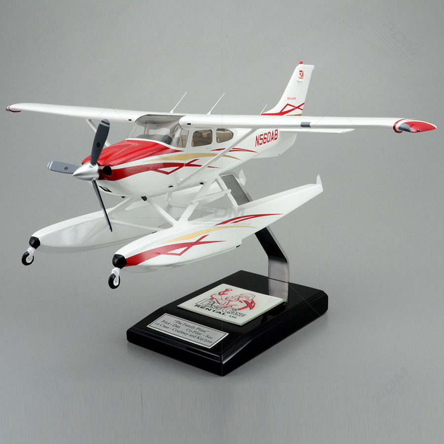 Cessna 182 Skylane Custom Model Airplanes | Factory Direct Models