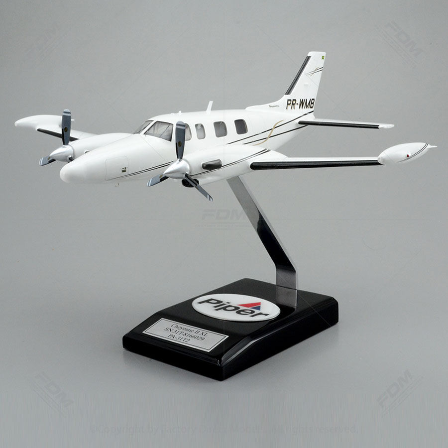 Piper PA-31T2 Cheyenne II-XL Model Airplanes | Factory Direct Models