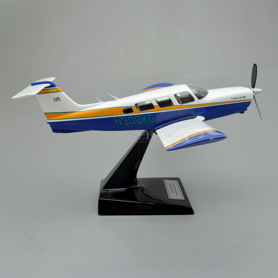 Piper PA-32R-300 Cherokee Lance Scale Model | Factory Direct Models