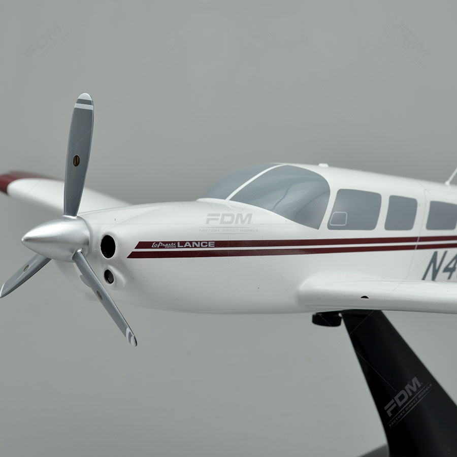 Piper PA-32R-300 Lance Scale Model | Factory Direct Models
