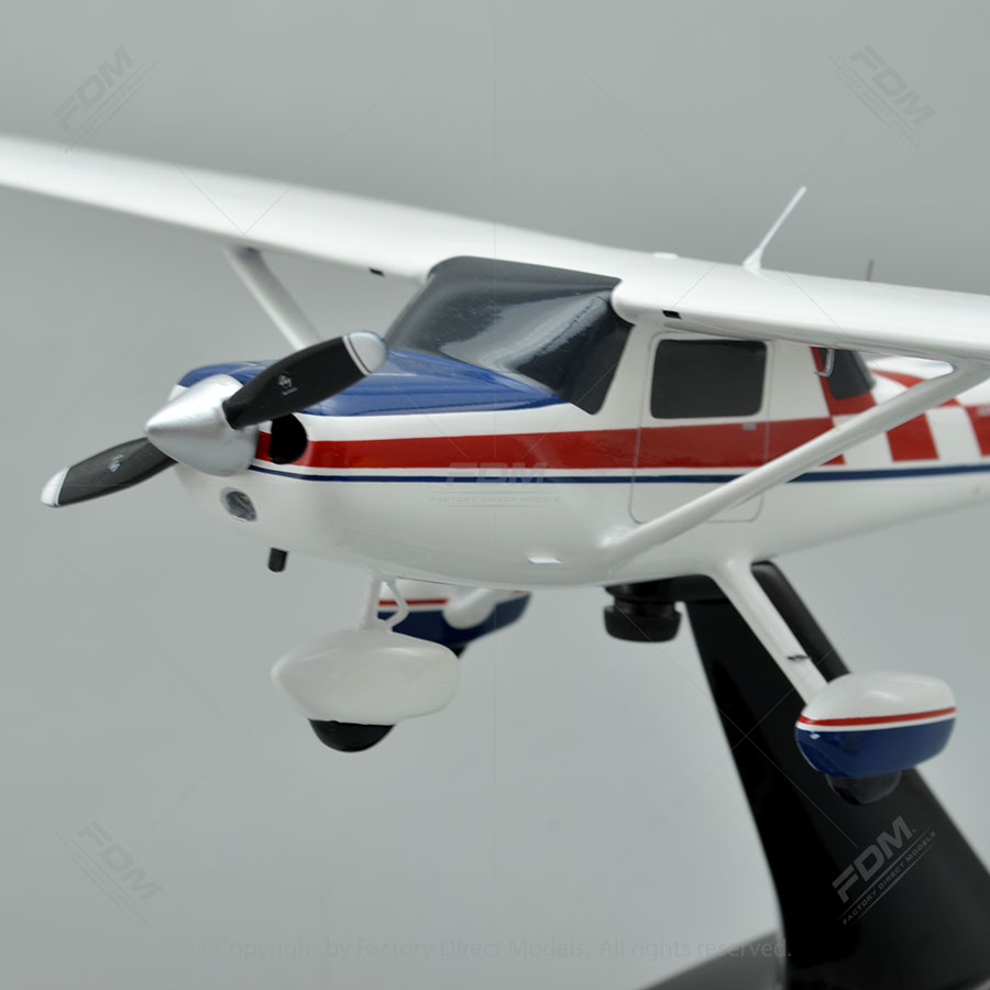 Cessna 152 Custom Model Aircraft | Factory Direct Models