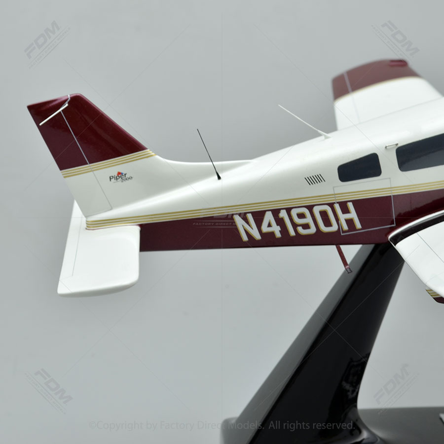 Piper PA-28-181 Archer III Model Airplanes | Factory Direct Models