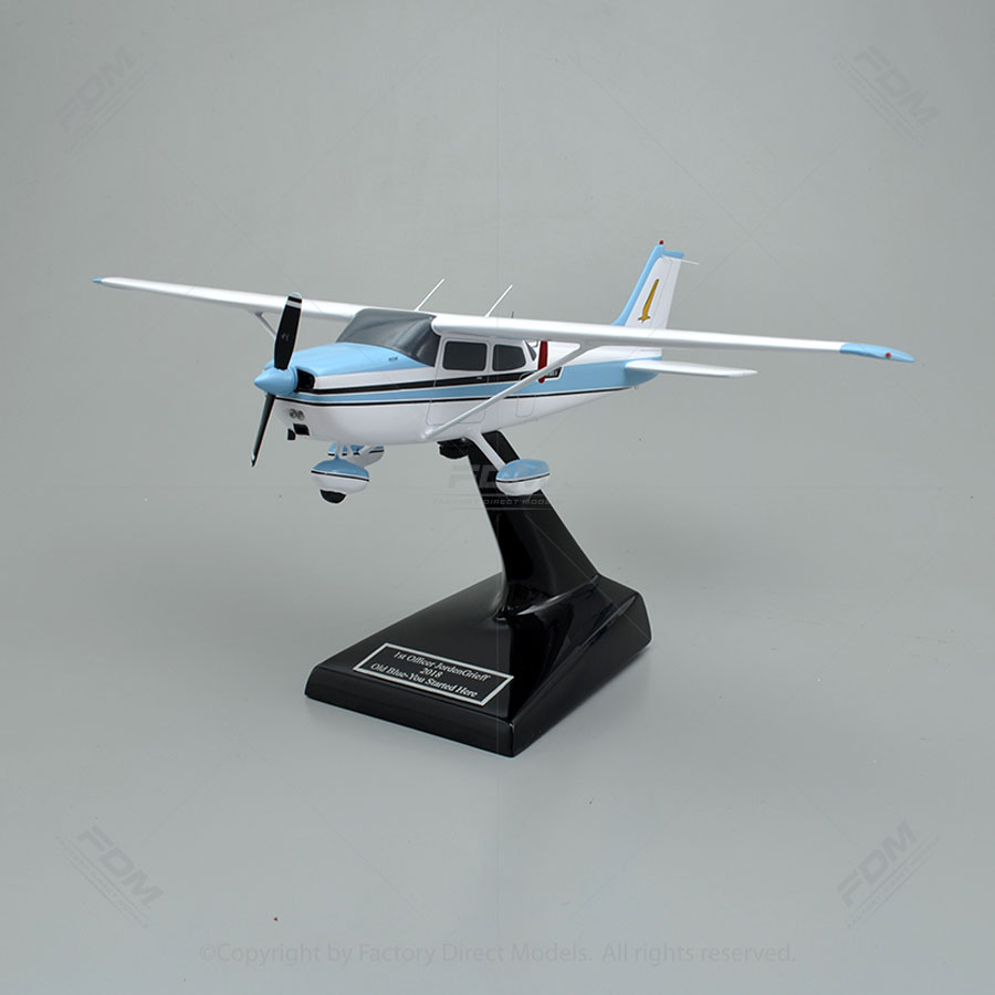 Cessna 172 Skyhawk Model Airplane | Factory Direct Models