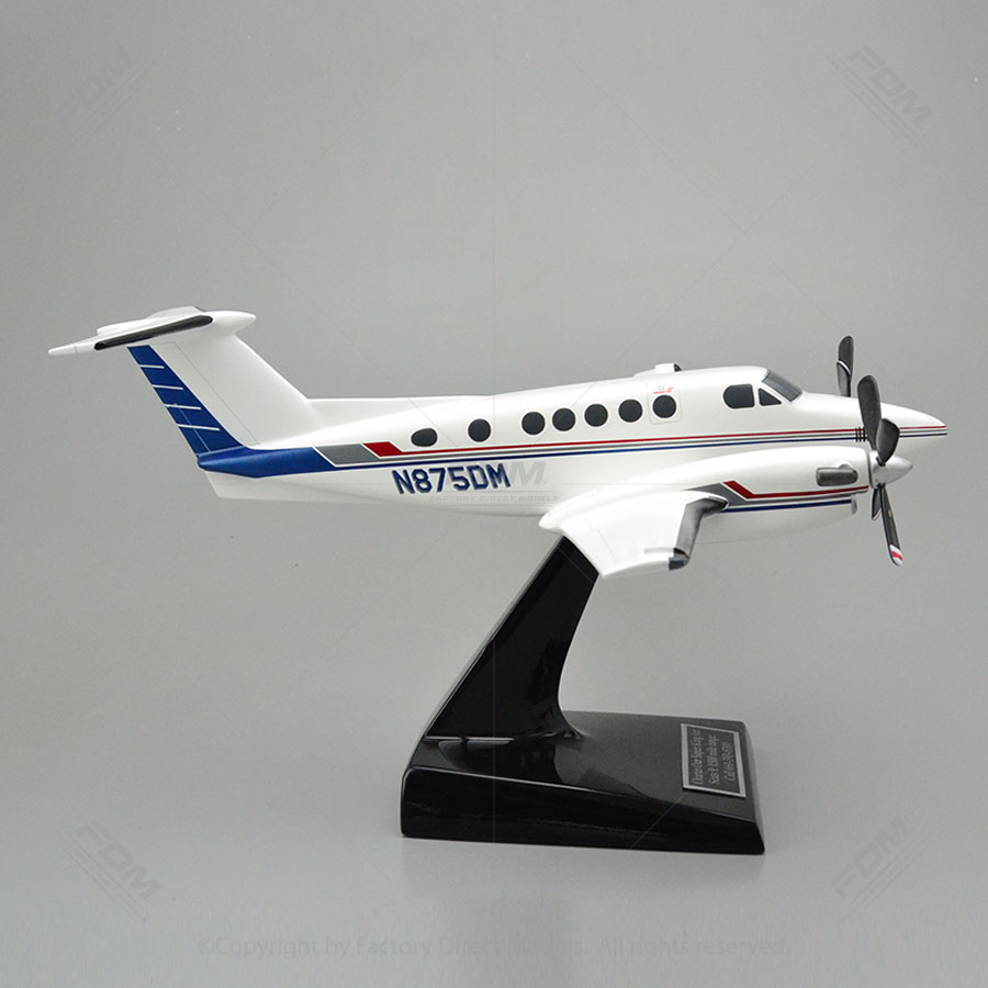 1990 Beechcraft Super King Air B200 Model Airplane | Factory Direct Models