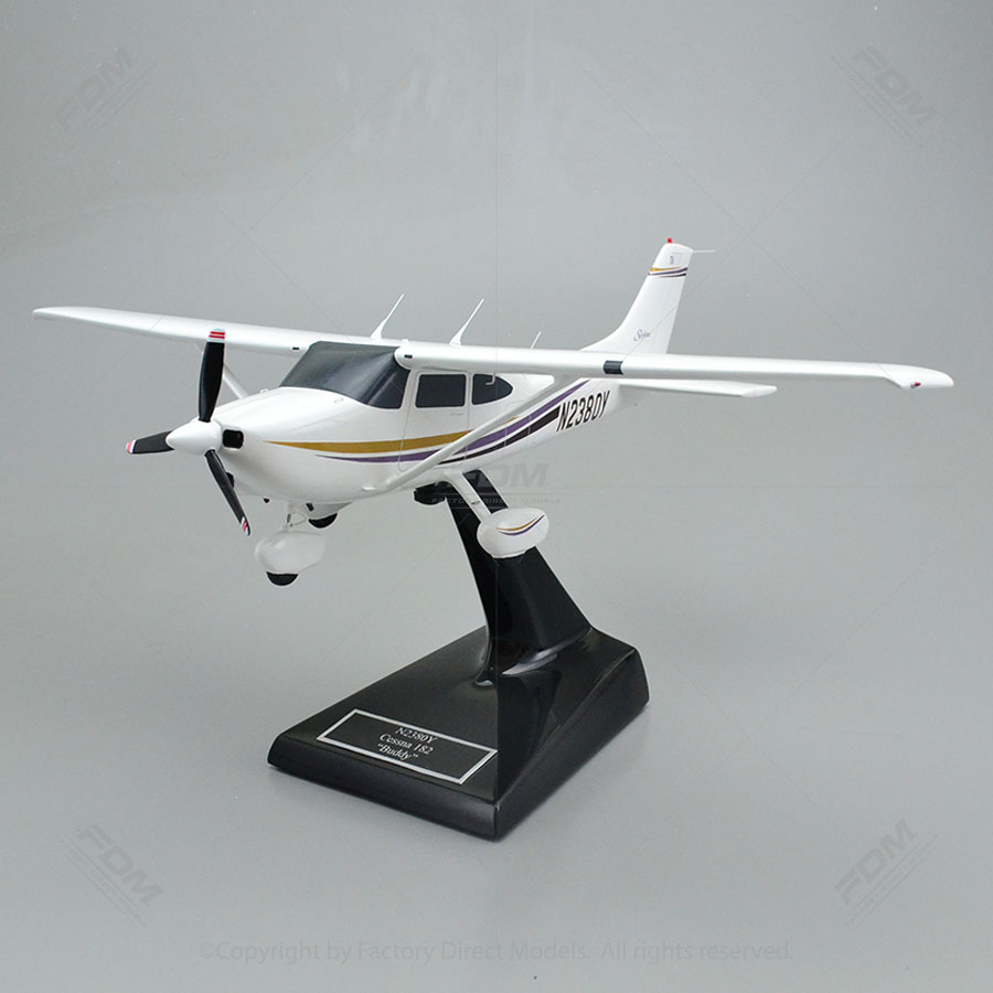 Custom Made Cessna 182S Skylane Model Airplane | Factory Direct Models
