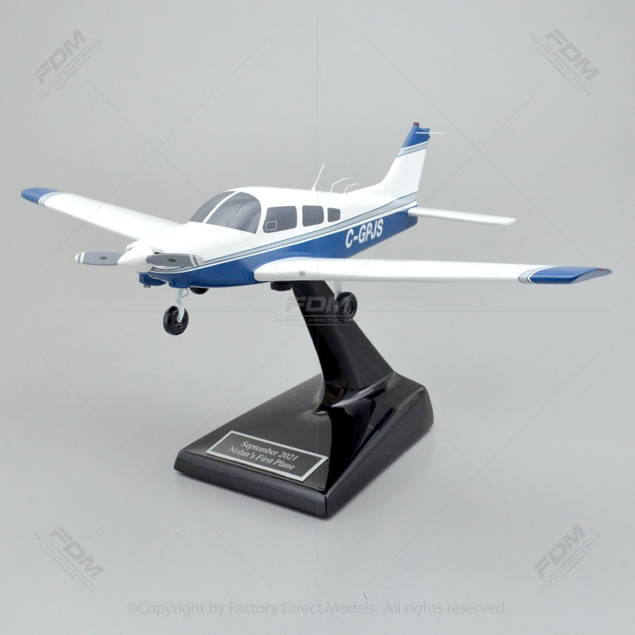 Piper PA-28-181 Archer II Model Airplane | Factory Direct Models