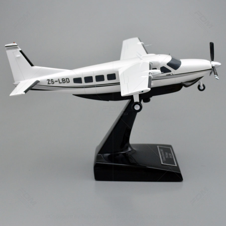 Custom-Built Cessna 208 Caravan Scale Model | Factory Direct Models