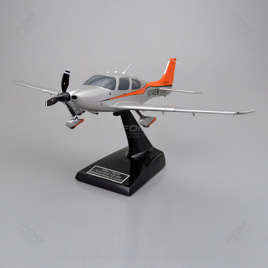 Custom-Built Cirrus SR22 Model Airplane | Factory Direct Models