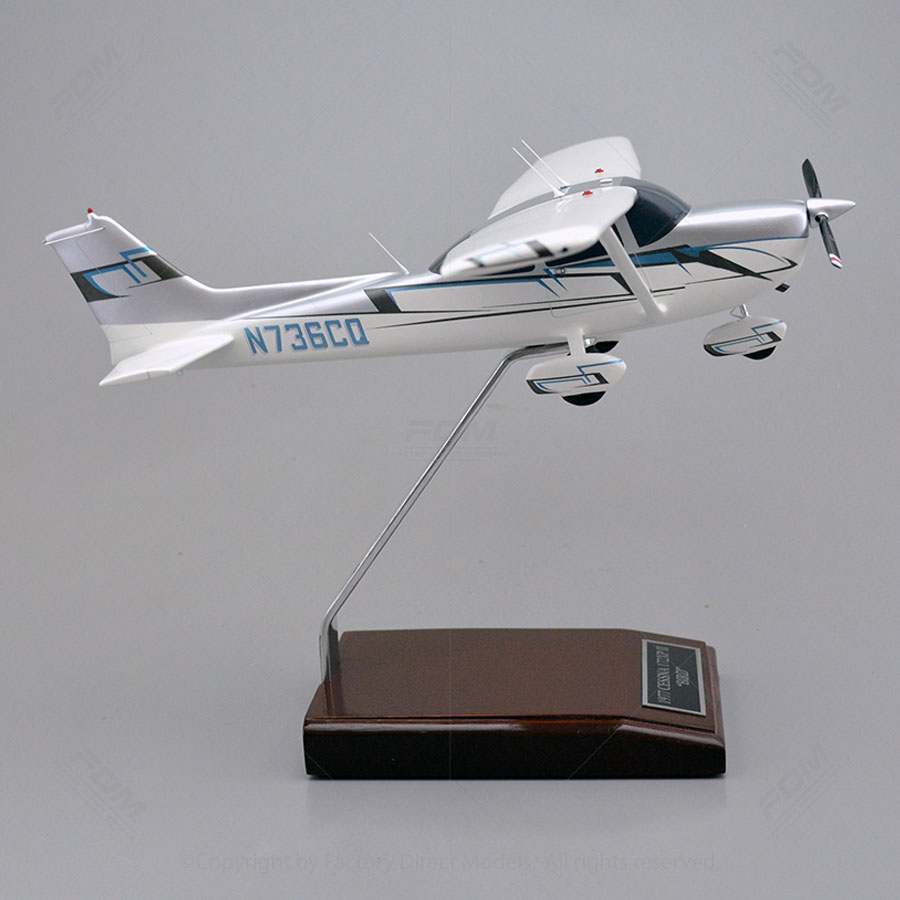 Cessna R172K Hawk XP Model | Factory Direct Models