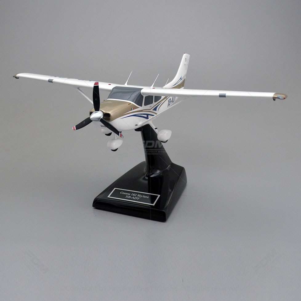 Custom-Built Cessna 182 Skylane Airplane Model | Factory Direct Models