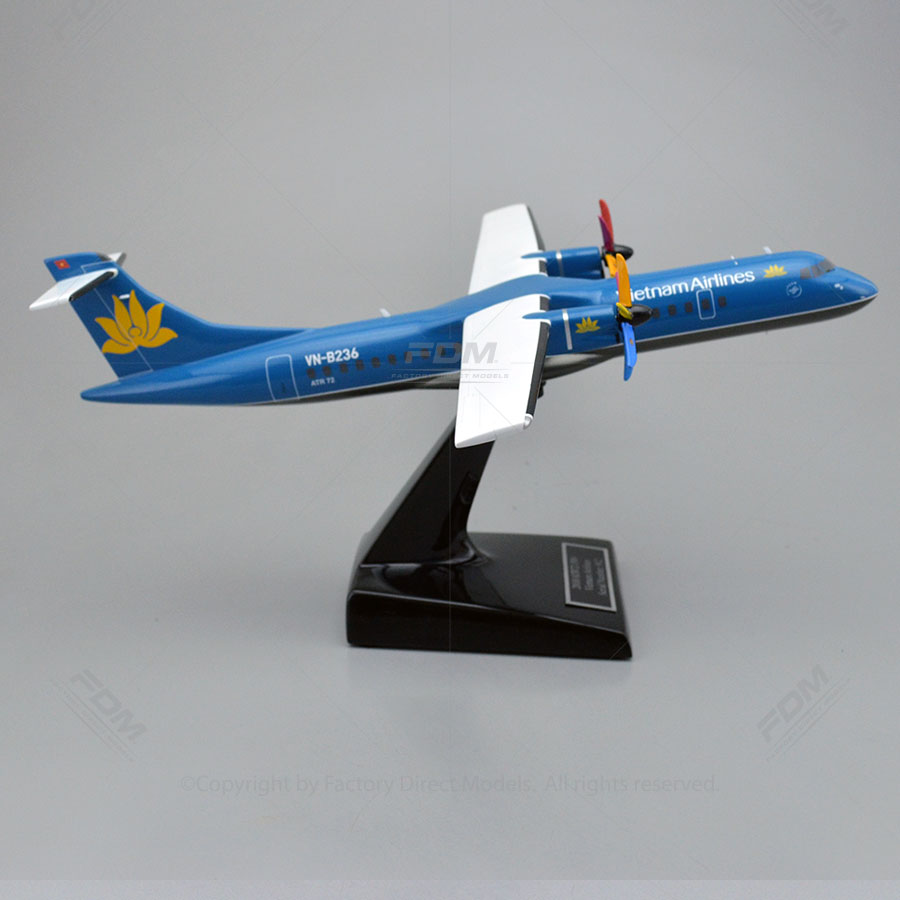 Custom-Built ATR 72-500 Vietnam Airlines Airplane Model | Factory ...