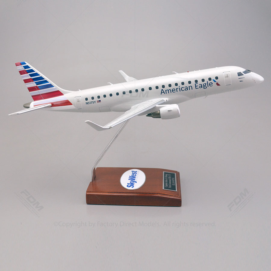 Embraer E175LR American Airlines | Factory Direct Models