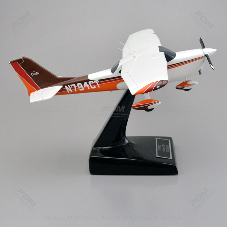 Custom-Made Cessna 172F Skyhawk Model Plane | Factory Direct Models