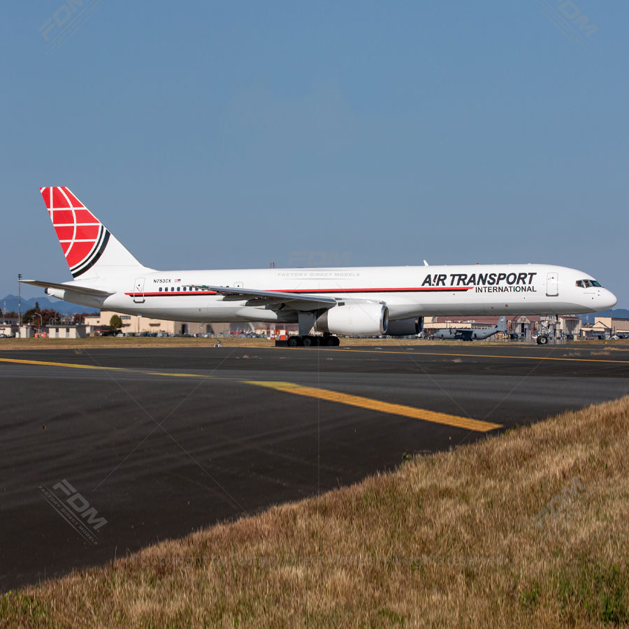 Custom-Made Boeing 757-2Y0(C) Air Transport International Model Plane ...