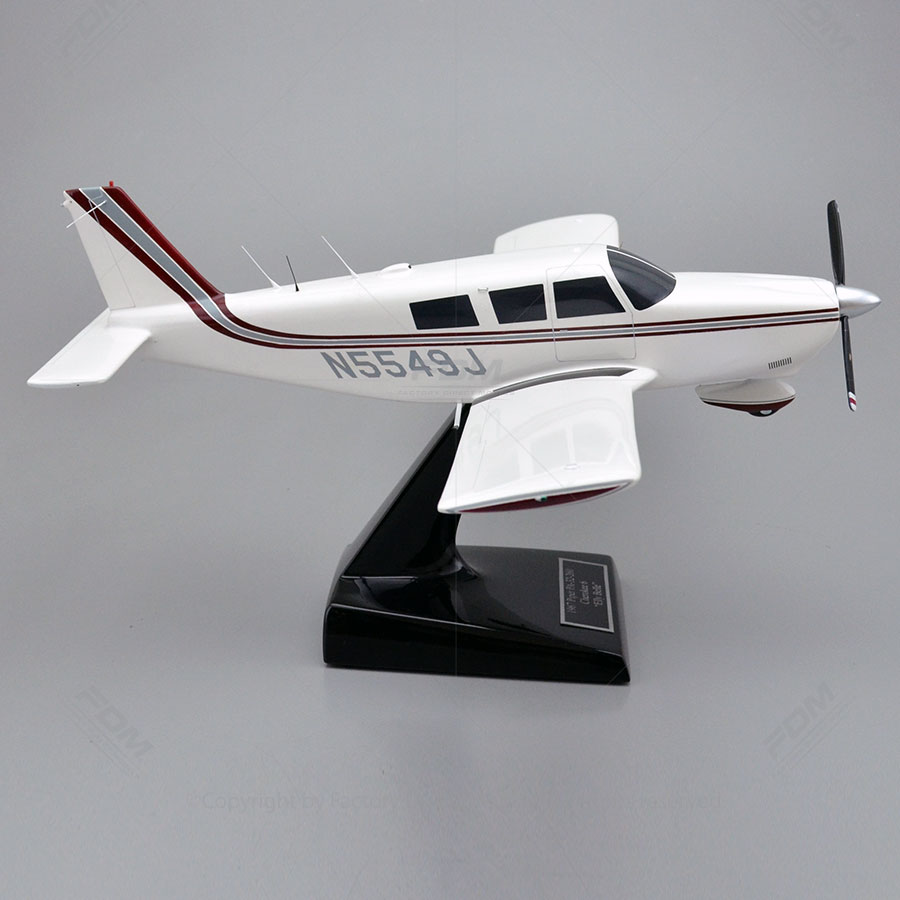 Custom-Made Piper PA-32-260 Cherokee Six Model Plane | Factory Direct ...