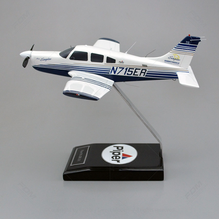 Piper PA-28R-201 Cherokee Arrow III Airplane Model | Factory Direct Models
