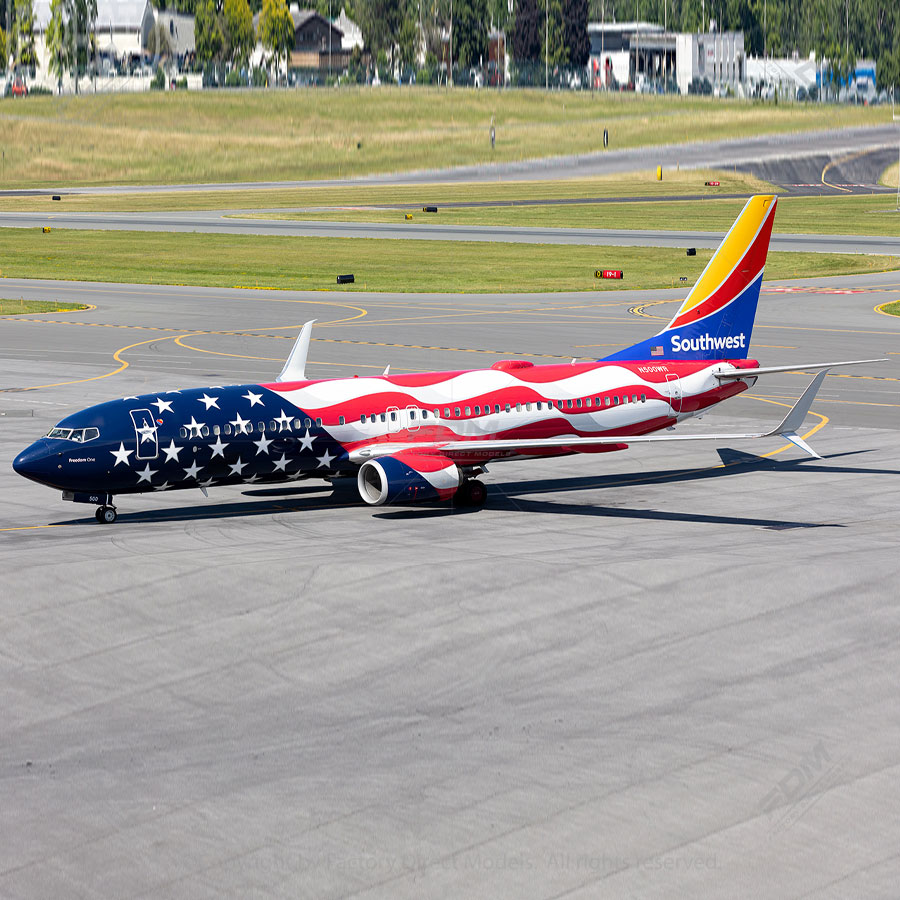 Boeing 737-8H4 Southwest Airlines Airplane Model | Factory Direct Models