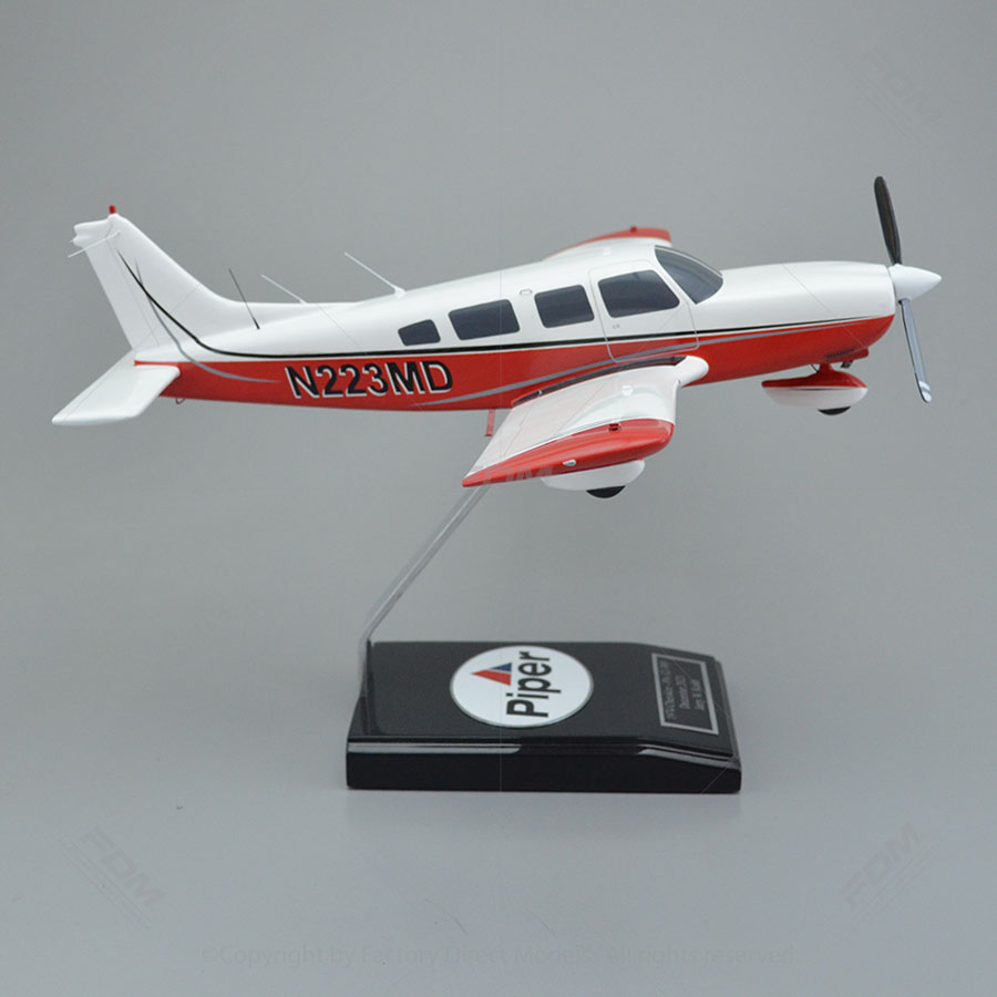 Piper PA-32-300 Cherokee Six Airplane Model | Factory Direct Models