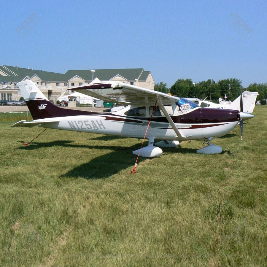 Cessna T182T Skylane TC Airplane Model | Factory Direct Models