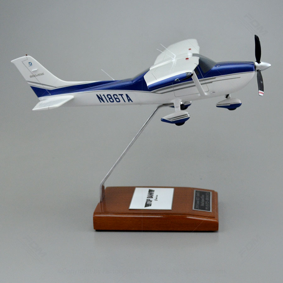 Custom Cessna 182T Skylane Wooden Model Airplane N186TA | Factory ...