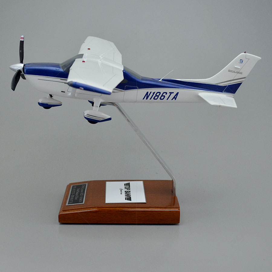 Custom Cessna 182T Skylane Wooden Model Airplane N186TA | Factory ...