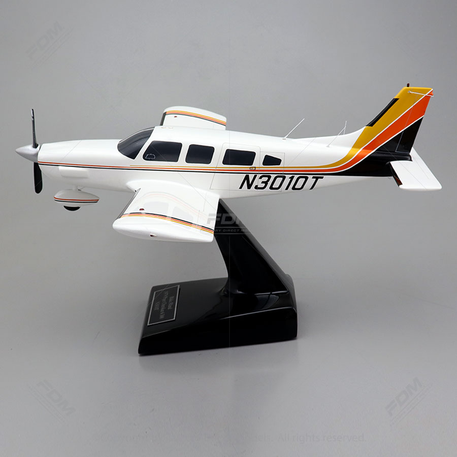 Exquisite Handcrafted Piper PA-32-300 Cherokee Six Model Airplane ...