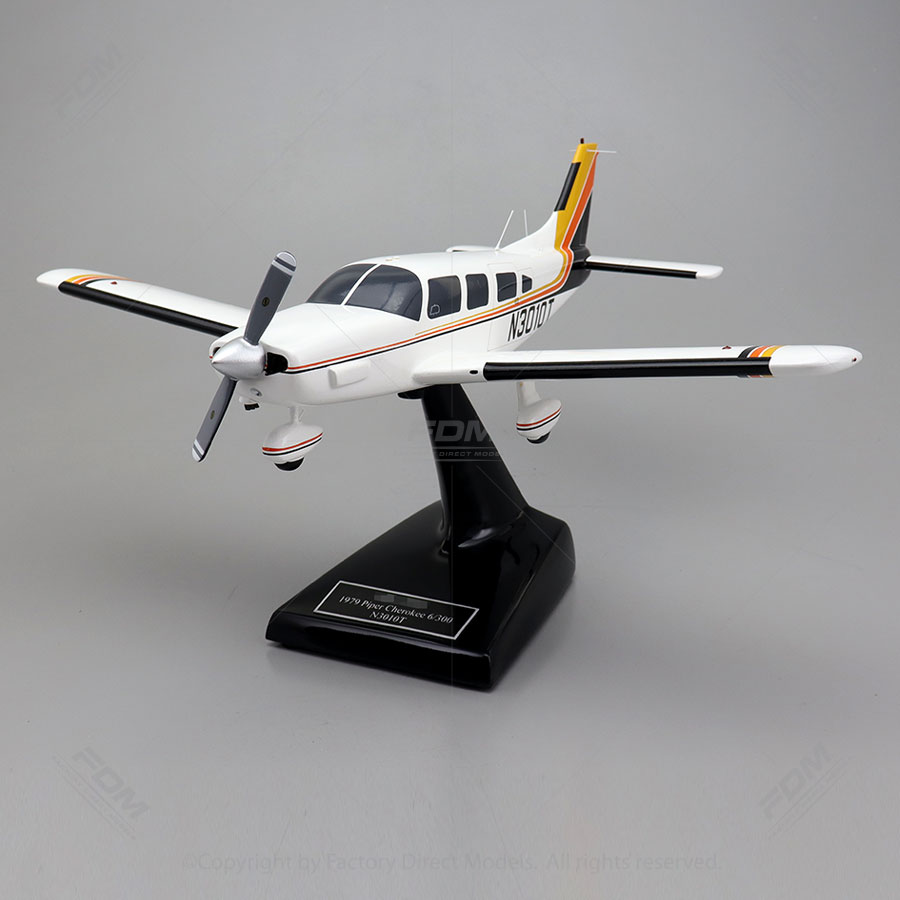 Exquisite Handcrafted Piper PA-32-300 Cherokee Six Model Airplane ...
