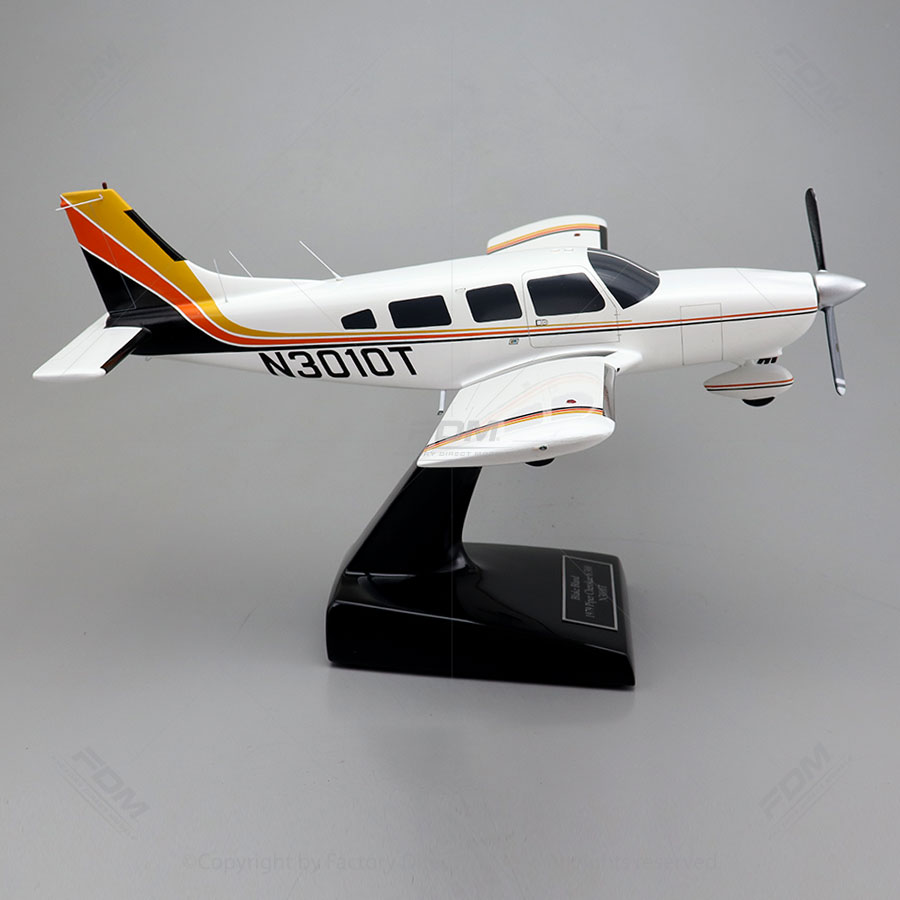 Exquisite Handcrafted Piper PA-32-300 Cherokee Six Model Airplane ...