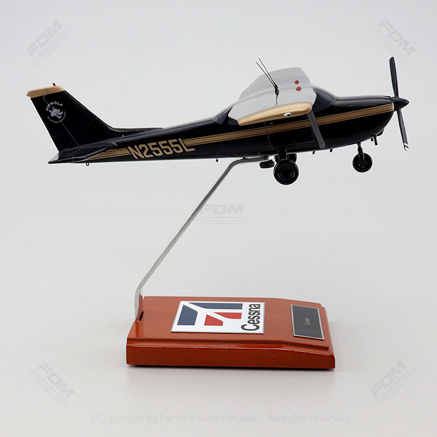 Custom Cessna 172H Skyhawk Wooden Model Airplane (N2555L) | Handcrafted ...