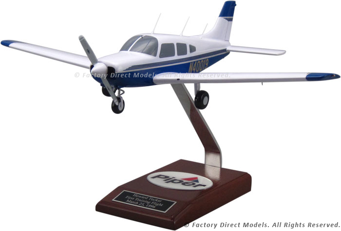 Custom Made Piper PA28-161 Cherokee Warrior II | Factory Direct Models
